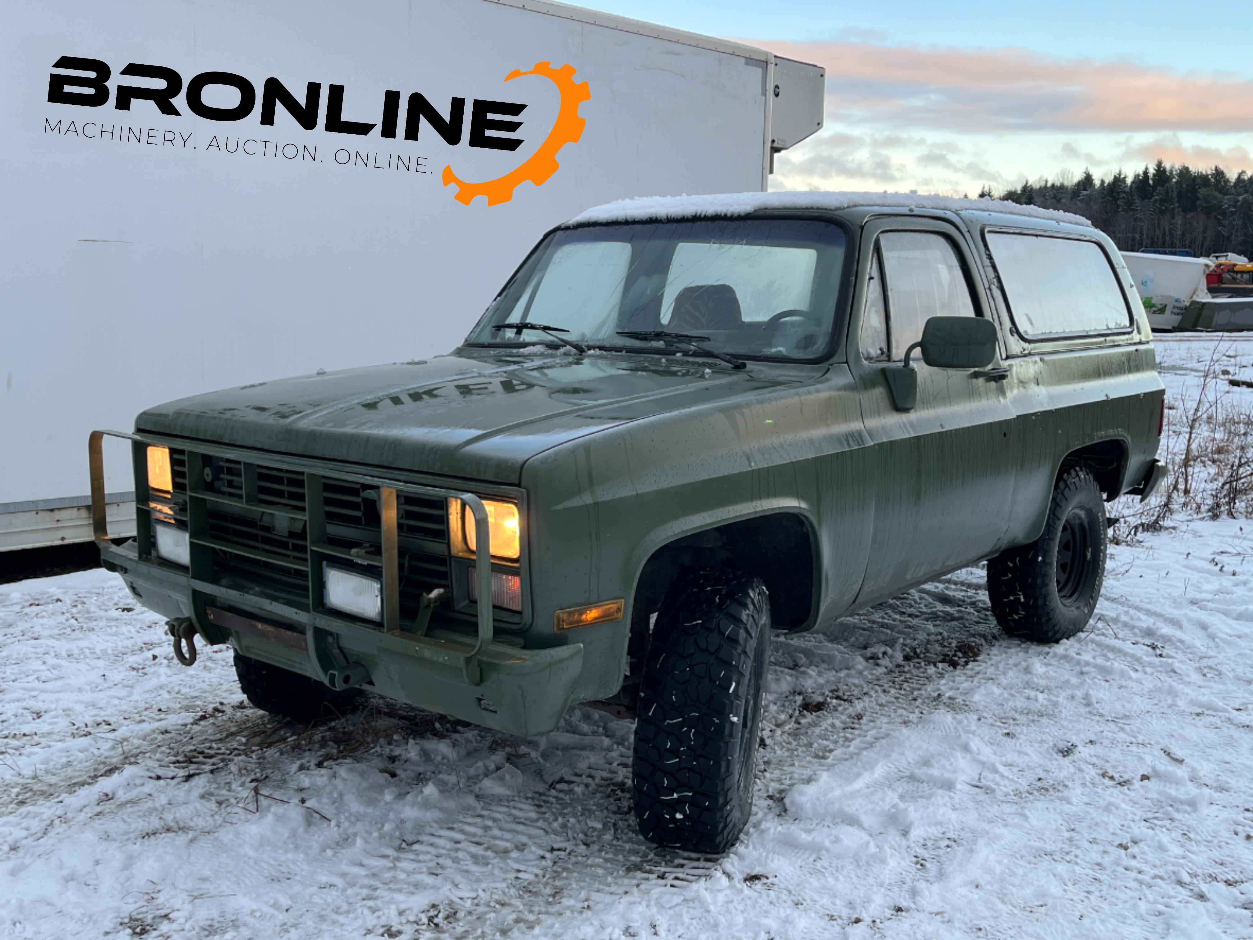 Chevrolet M1009 - KBAuctions